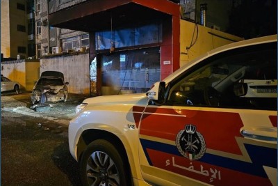 Vehicle and storefront damaged in Salmiya fire sparked by electrical ...