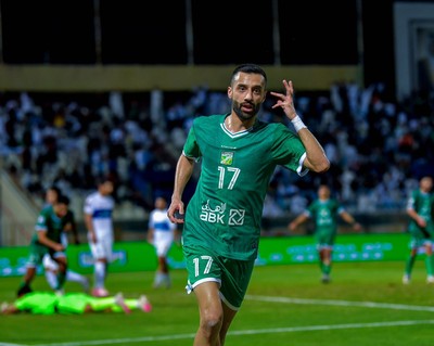 Al Arabi sets up a showdown with Al Seeb | arabtimes