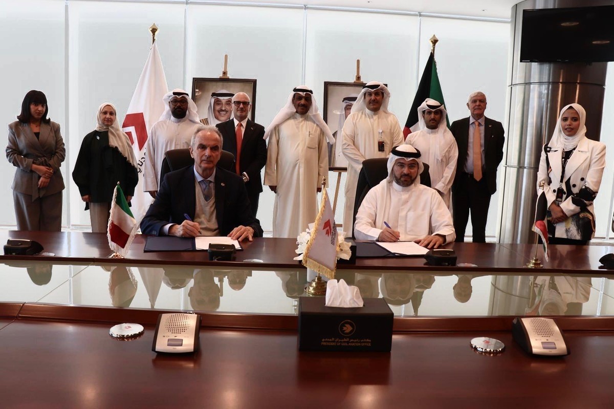Kuwait signs MoU with Italy to enhance aviation training and ...