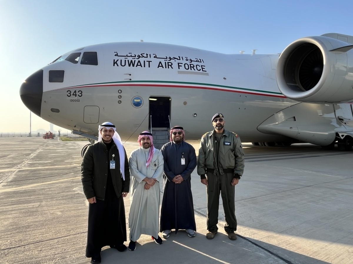 Kuwait's ninth plane delivers 40 tons of aid To Lebanon | arabtimes