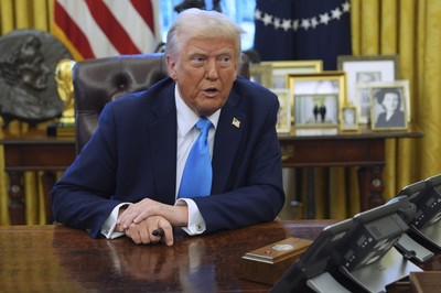 Trump announces withdrawal from UN human rights body | arabtimes