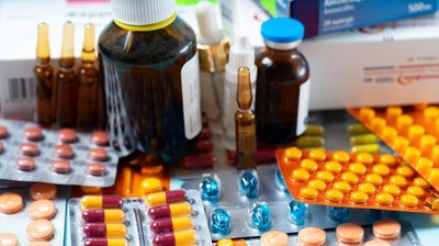 Health minister issues decisions to update anti-drug lists | arabtimes