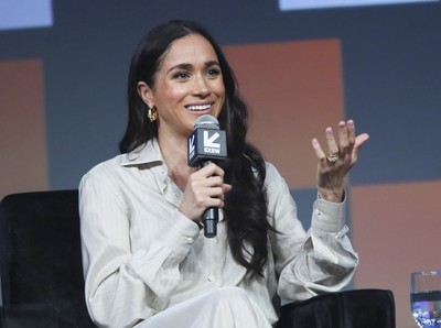 Meghan Markle banned from selling clothes under ‘As Ever’ brand | arabtimes