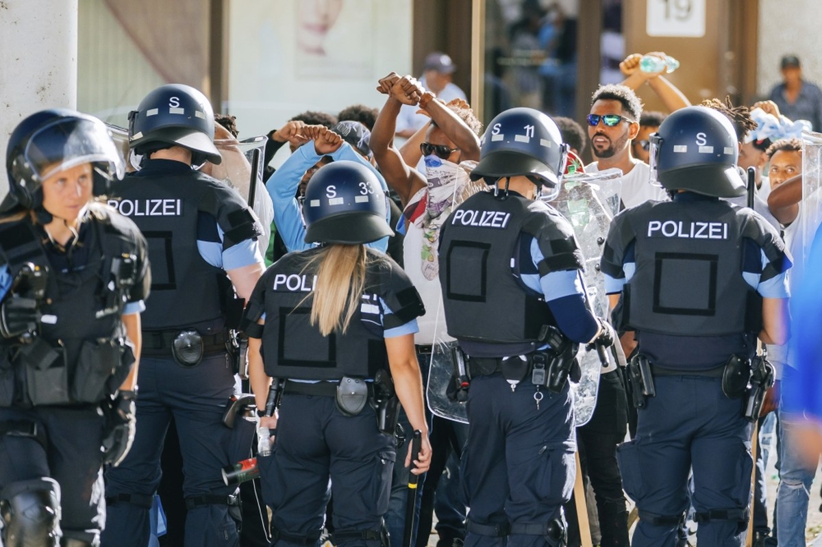 German authorities raid group that allegedly aims to overthrow Eritrean ...