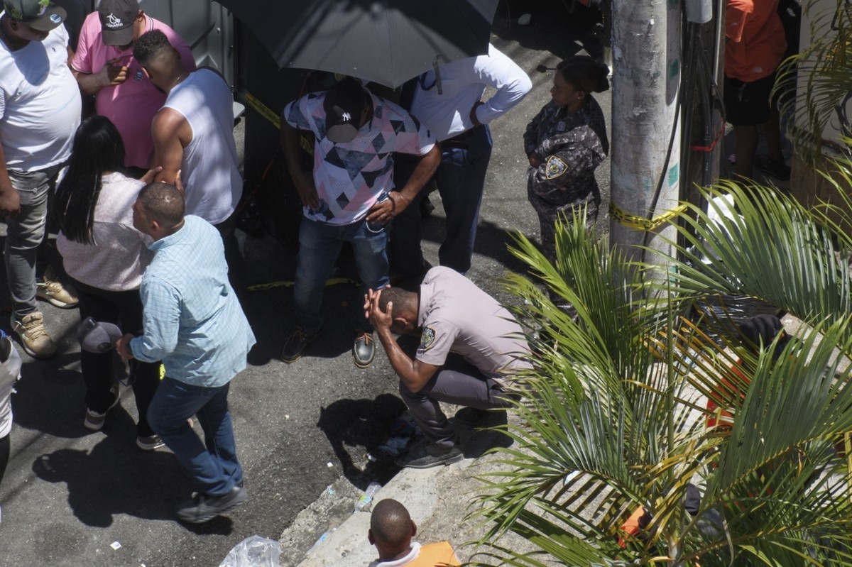 Death toll from Dominican Republic club roof collapse climbs to 113 ...