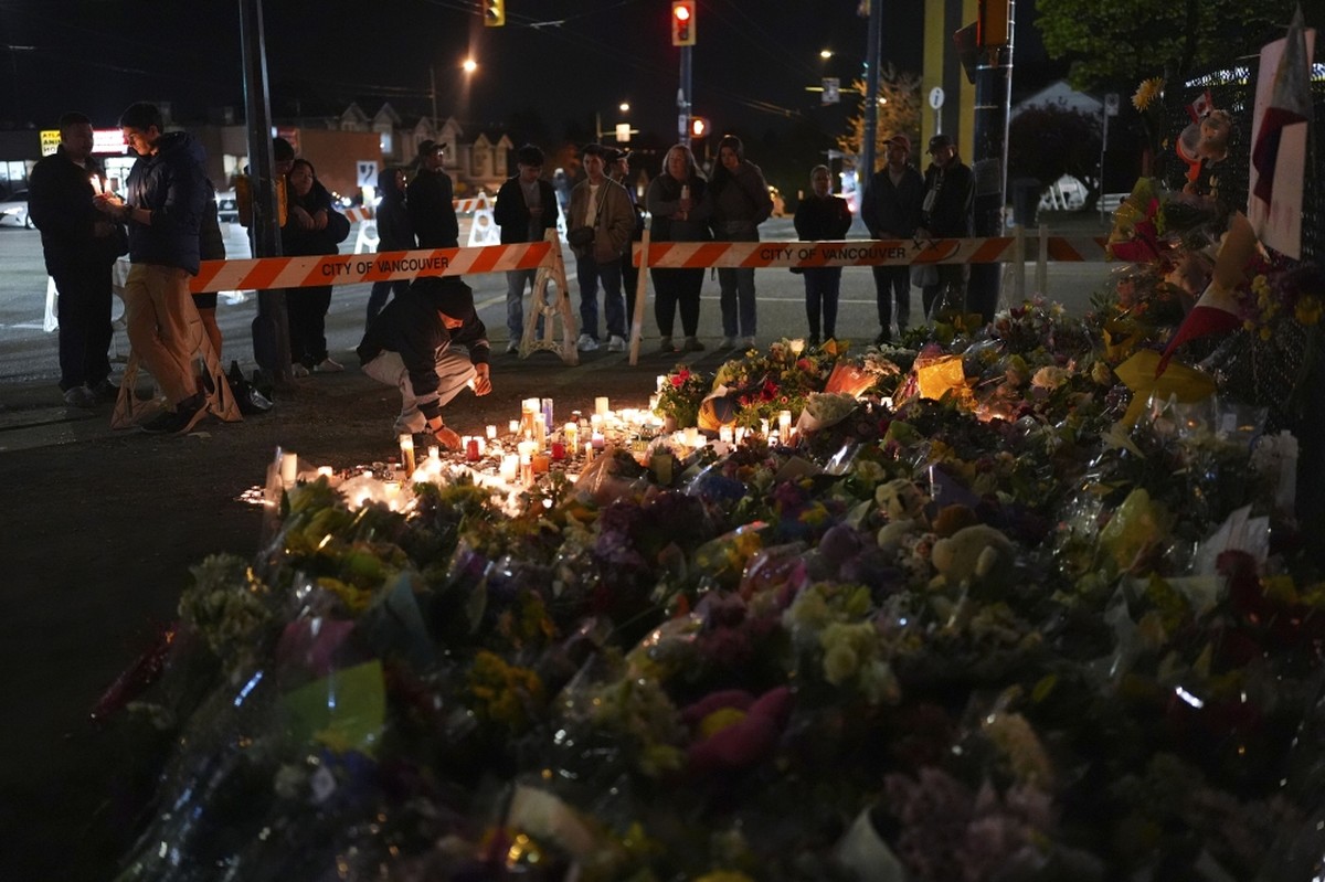 Vancouver ramming attack suspect charged with murder as hundreds attend ...