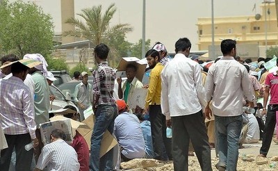 Kuwait’s workforce grows by 3% amid expatriate labor surge | arabtimes