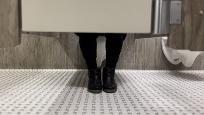 Women in legislatures across the US fight for ‘potty parity’ | arabtimes