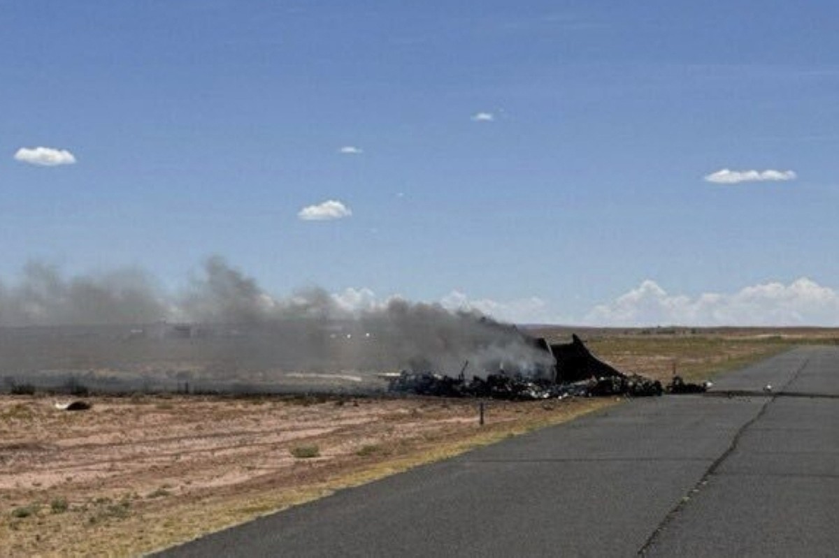 4 die in crash of medical transport plane on Navajo Nation in northern ...