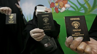 Full Benefits for Those Who Lost Kuwaiti Citizenship | arabtimes