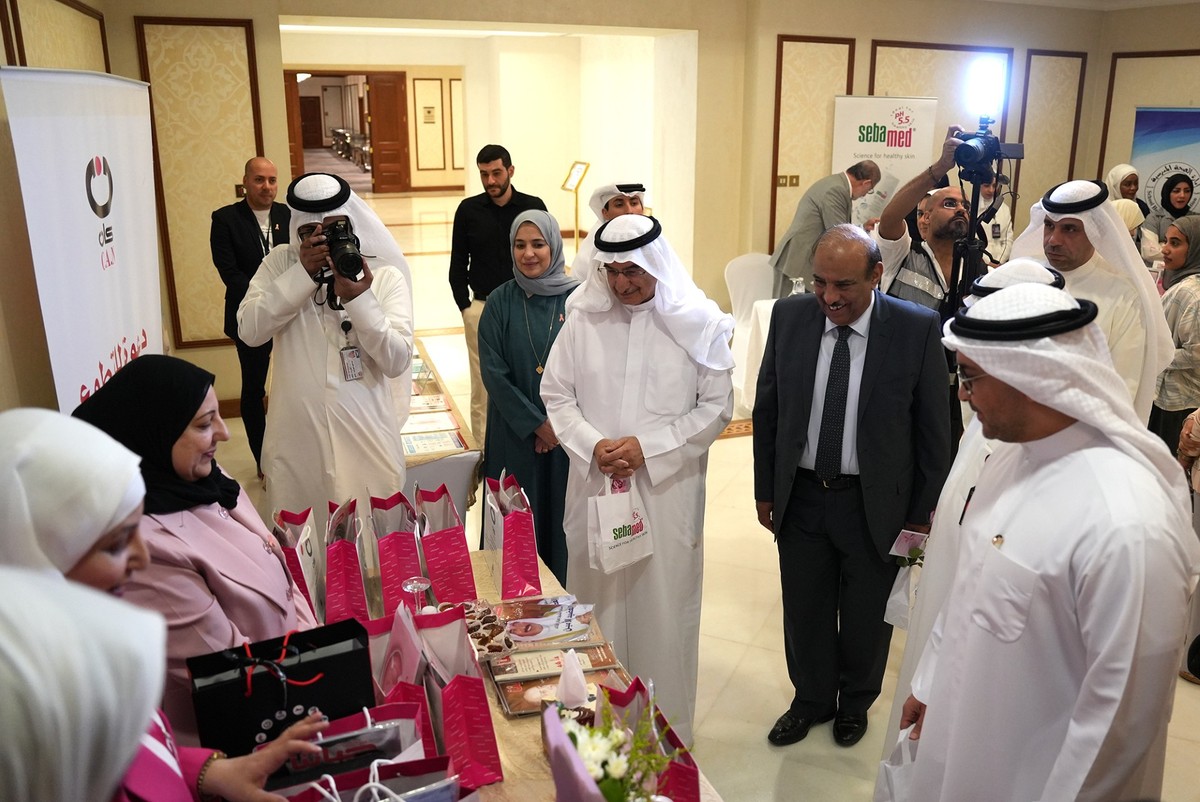 Kuwait launches 'Pink Lifebuoy' breast cancer awareness campaign ...