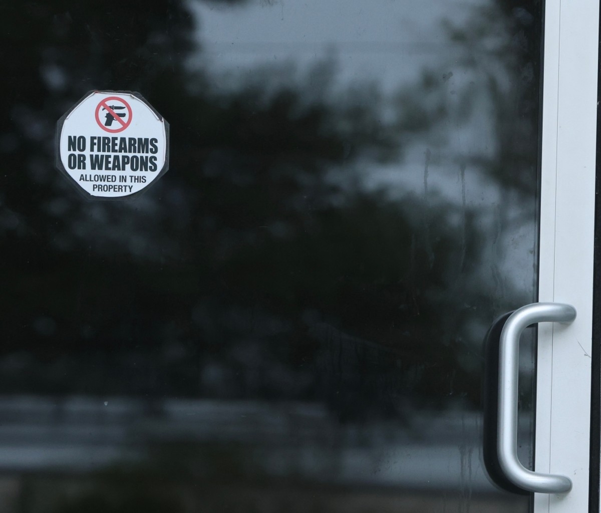 South Carolina shooting kills 4 and injures at least 20 others | arabtimes