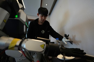 South Korean startup captures workers' techniques to develop AI brains ...