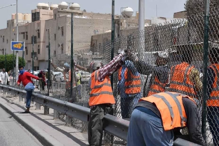 TWO-WEEK TOTAL LOCKDOWN ON MAHBOULA, JLEEB AL-SHUYOUKH | arabtimes