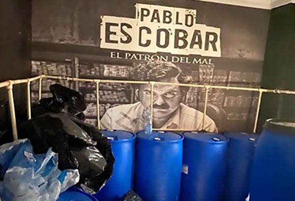 8 Nepali expats held in Mahboula liquor factory bust | arabtimes