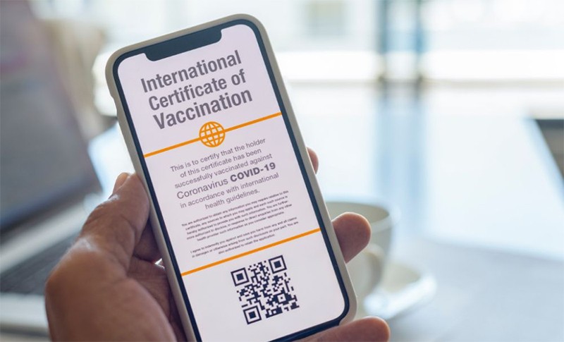 Gulf airlines eye digital COVID pass | arabtimes