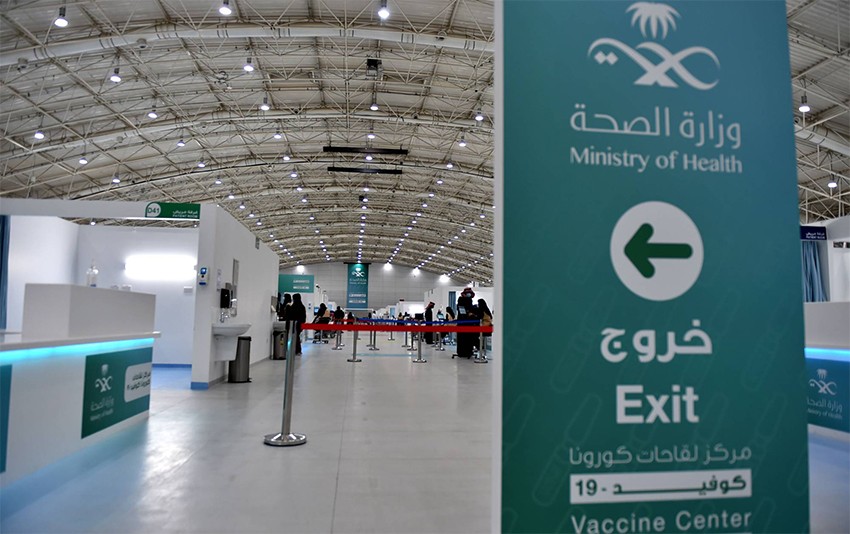 Saudi Arabia allows entry to all those who got one vaccine jab in Saudi ...