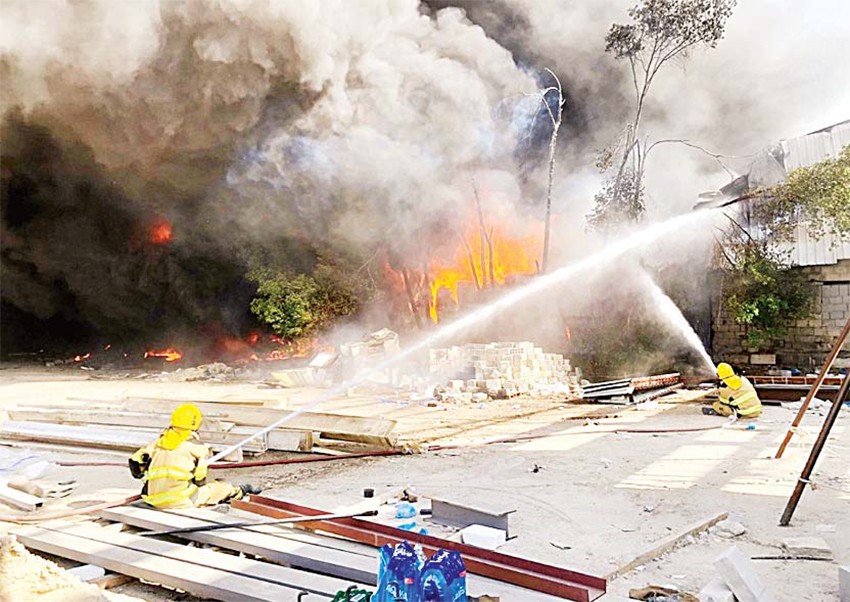 Material loss in Amghara fire | arabtimes