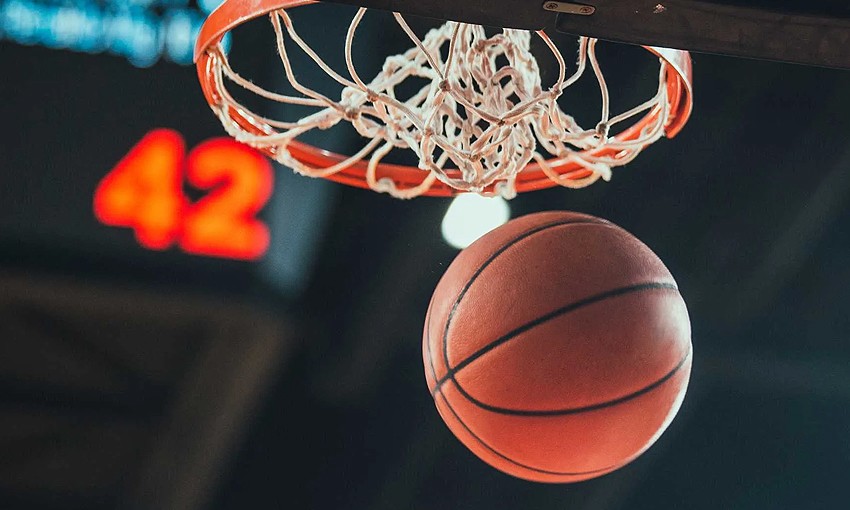 Kuwait Basketball Team Faces Setback in Arab Championship but Advances ...