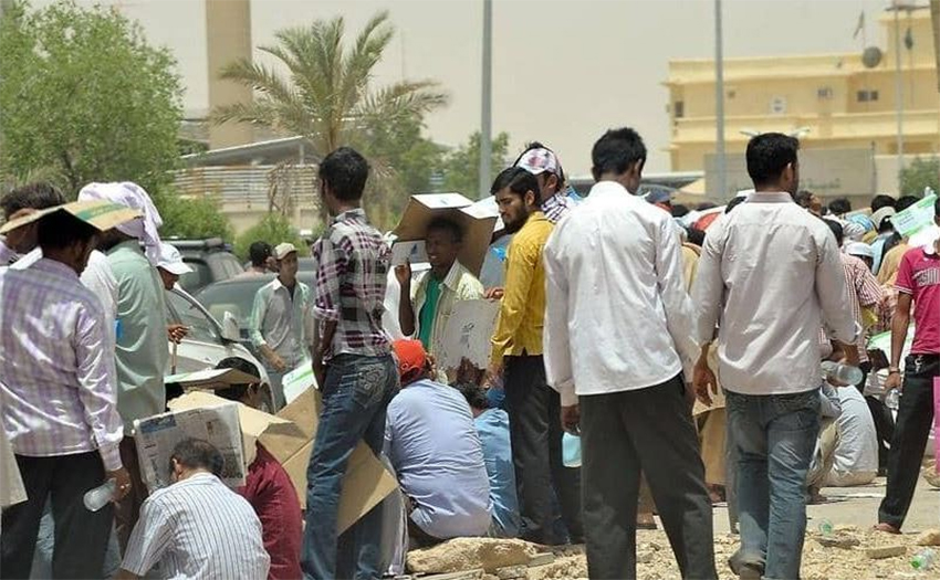 Increase in expat workforce by 63,000 in 3 months | arabtimes