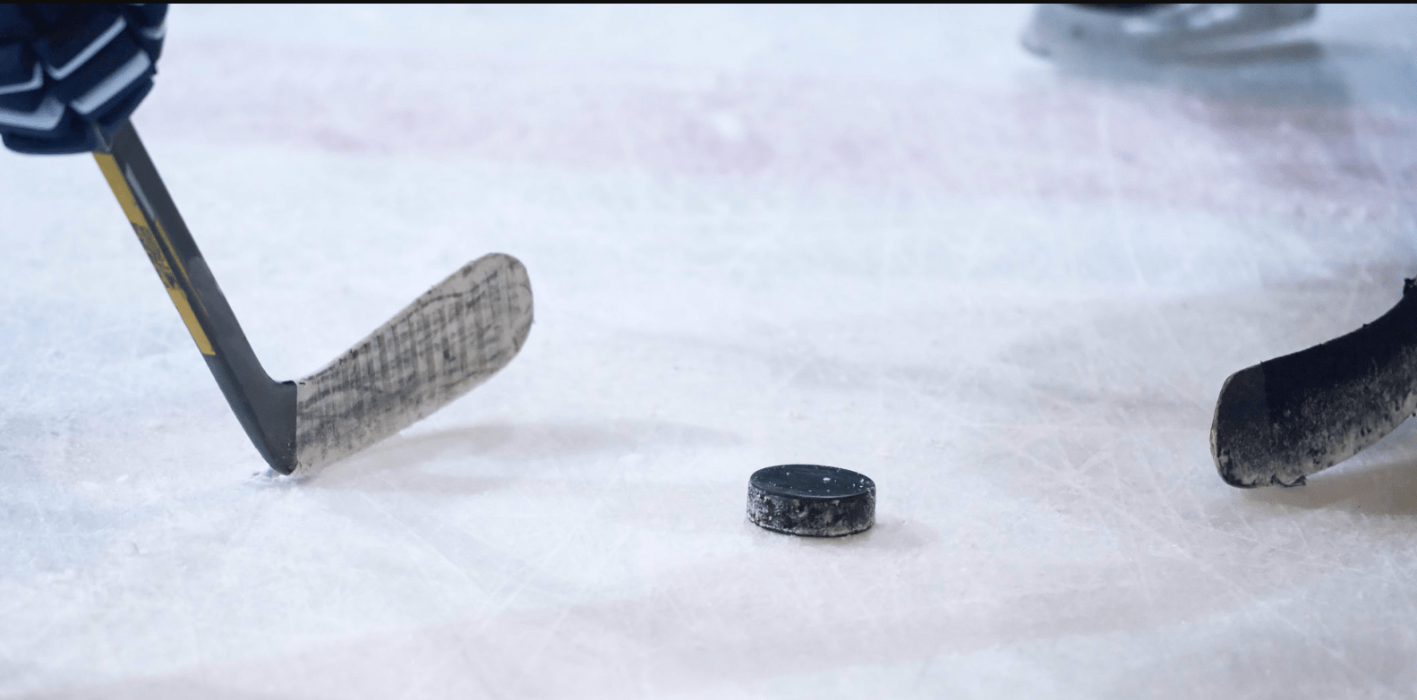 Kuwait's Men's Ice Hockey League 2023-2024 Season Begins | arabtimes