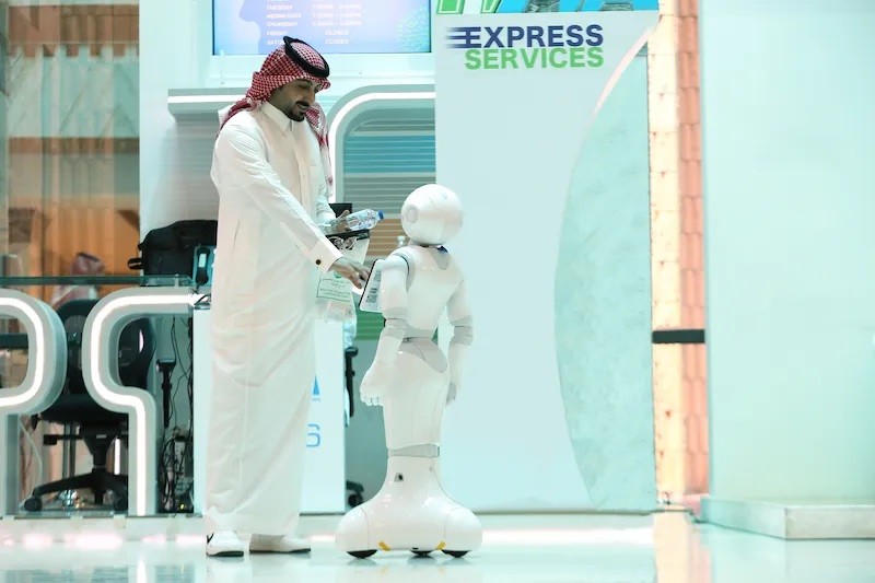 Saudi research center debuts pioneering robot staff member to transform ...