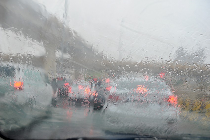 Kuwait Braces for Thunderstorms, Hail Amid Rainfall | arabtimes
