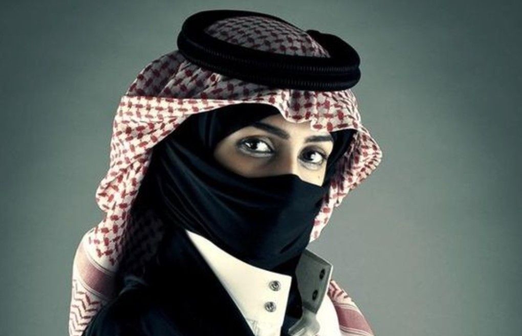 Gender impersonation in Kuwait faces KD 3,000 fine, 2 years jail ...