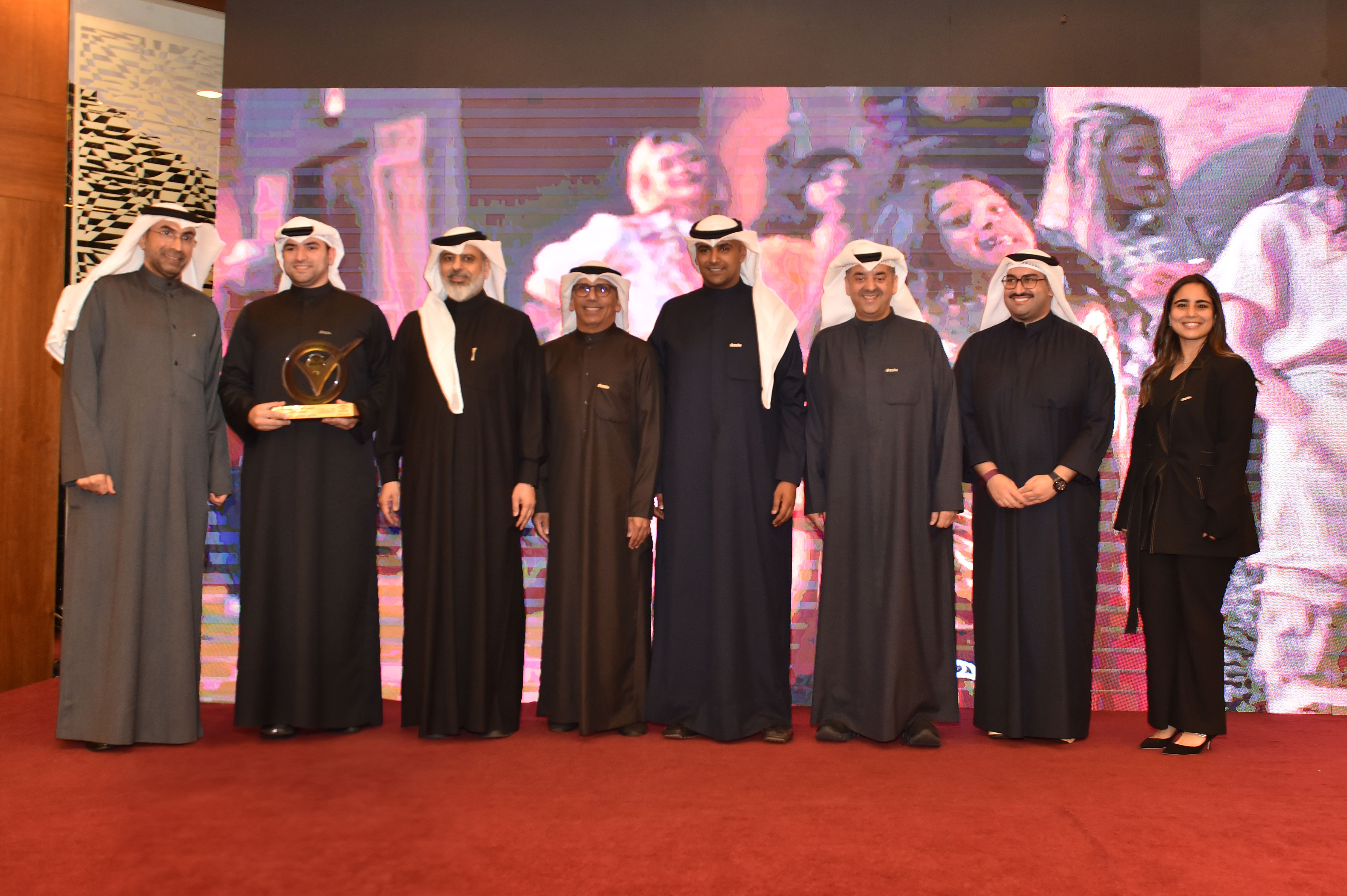 Zain claims biggest share at 11th Kuwait Creativity Award | arabtimes