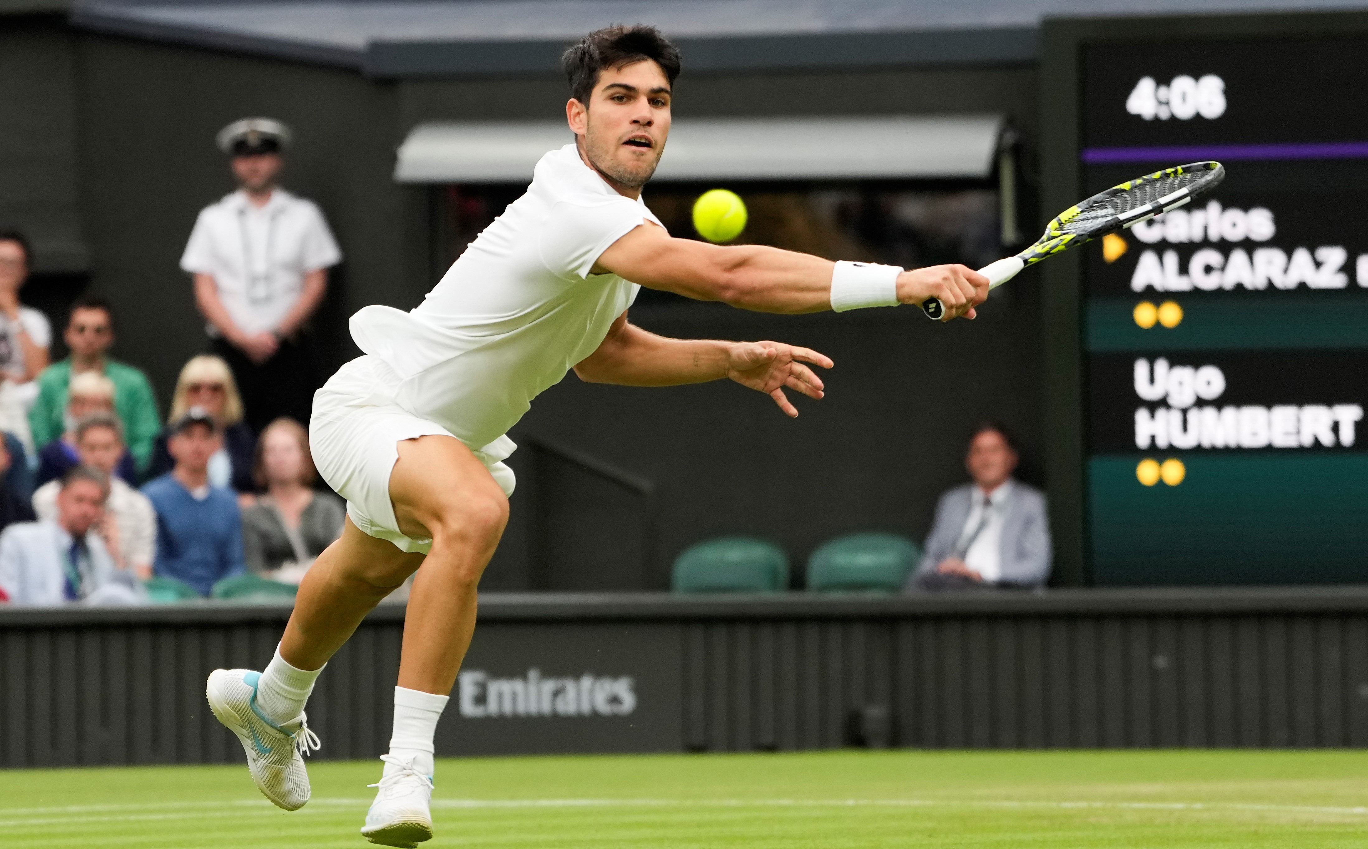 Alcaraz edges Humbert to reach Wimbledon quarterfinals | arabtimes